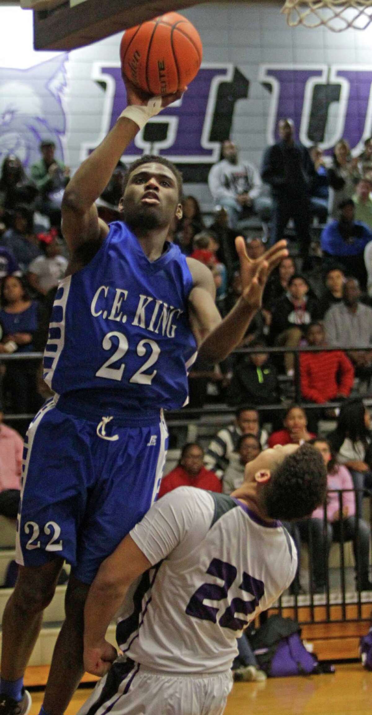 CE King puts the clamps on Humble in showdown of district powers