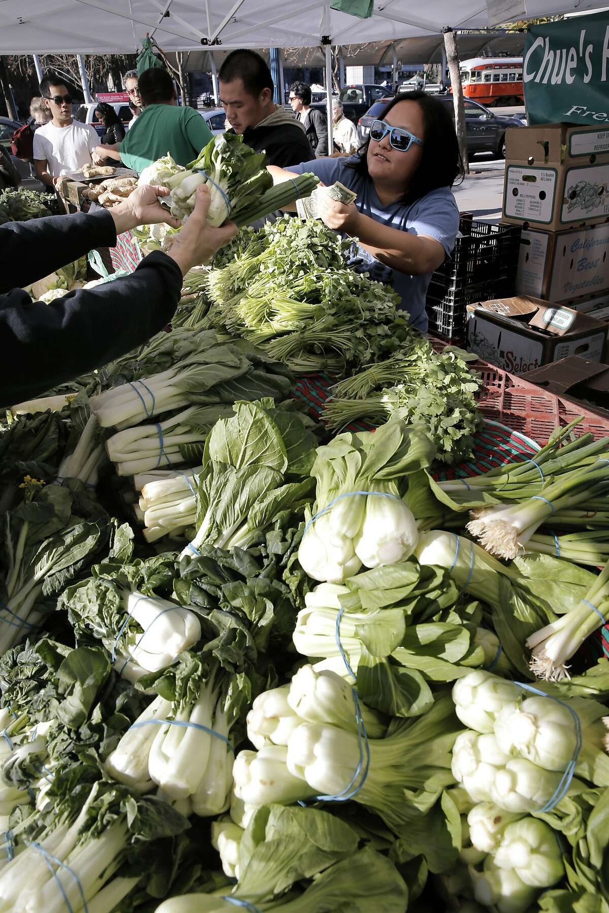 Winter heat wave smacks Bay Area