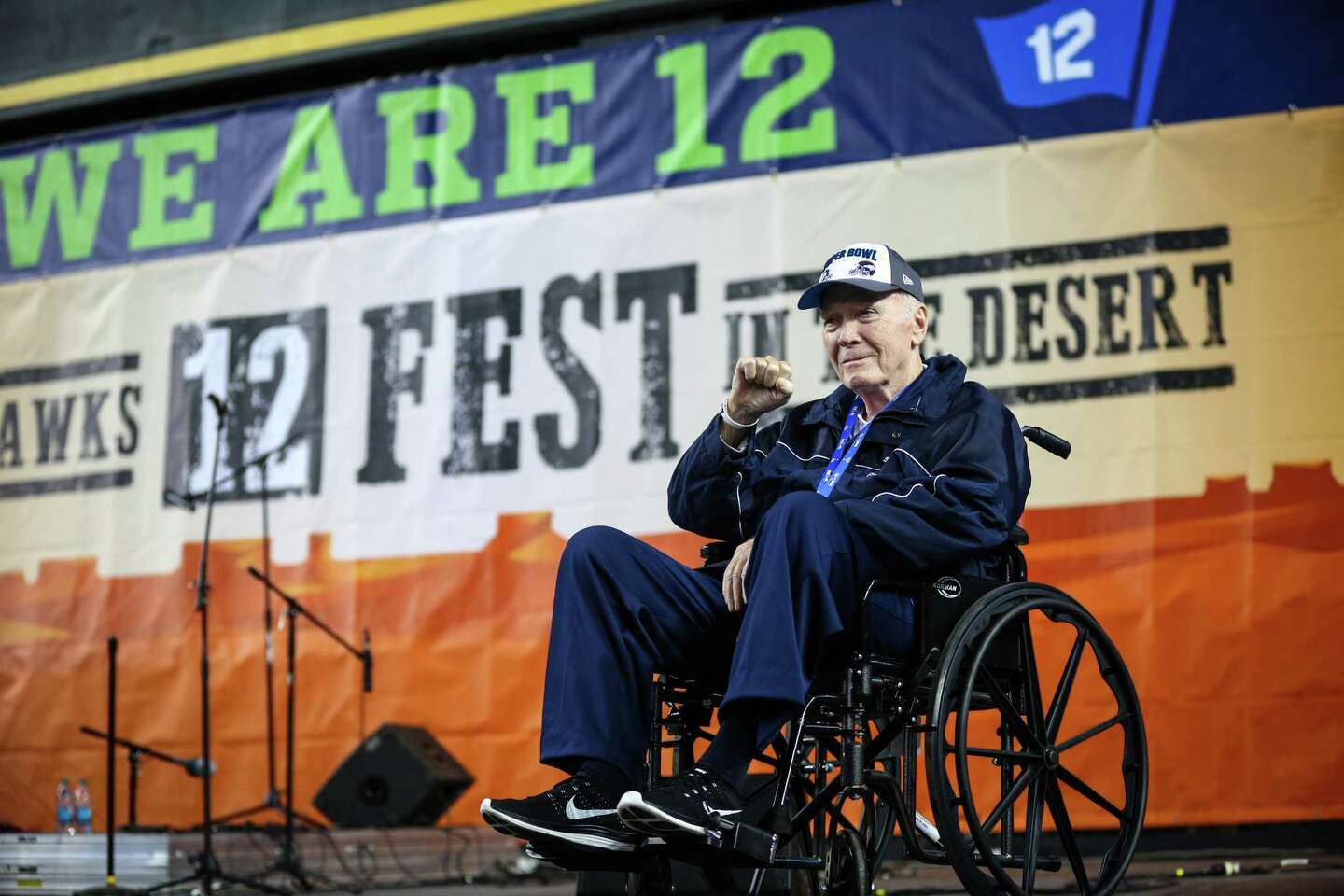 Chuck Knox, Seahawks Ring of Honor coach, dies at 86