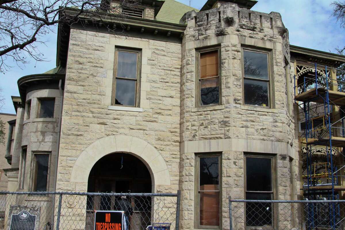 Architecture firm finds century-old cistern under Halff House in ...