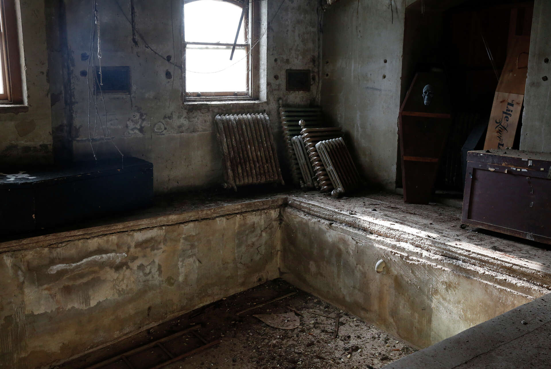 Amador County: Eerie Preston Castle poised for new life