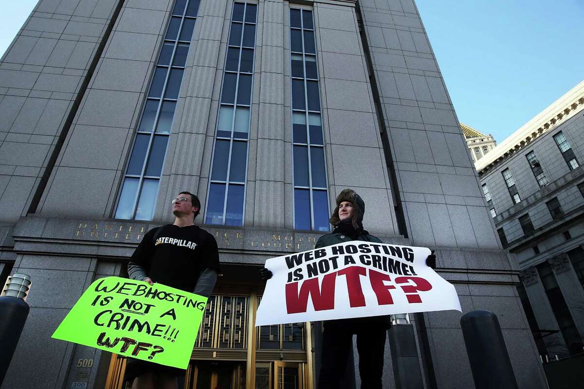 Austin Man Who Allegedly Ran Silk Road Accused Of Ordering 6 Assassinations