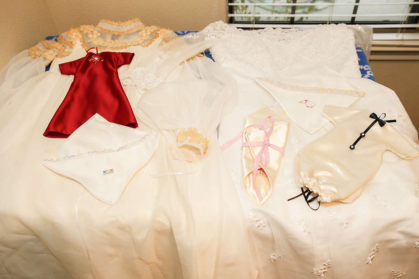 Katy woman creates angel gowns to help grieving parents