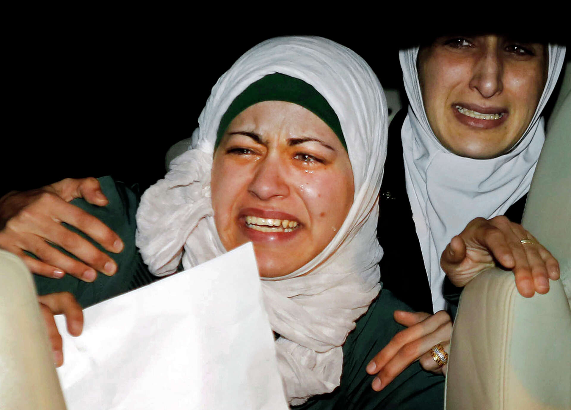 Purported Islamic State video shows Jordan pilot burned to death