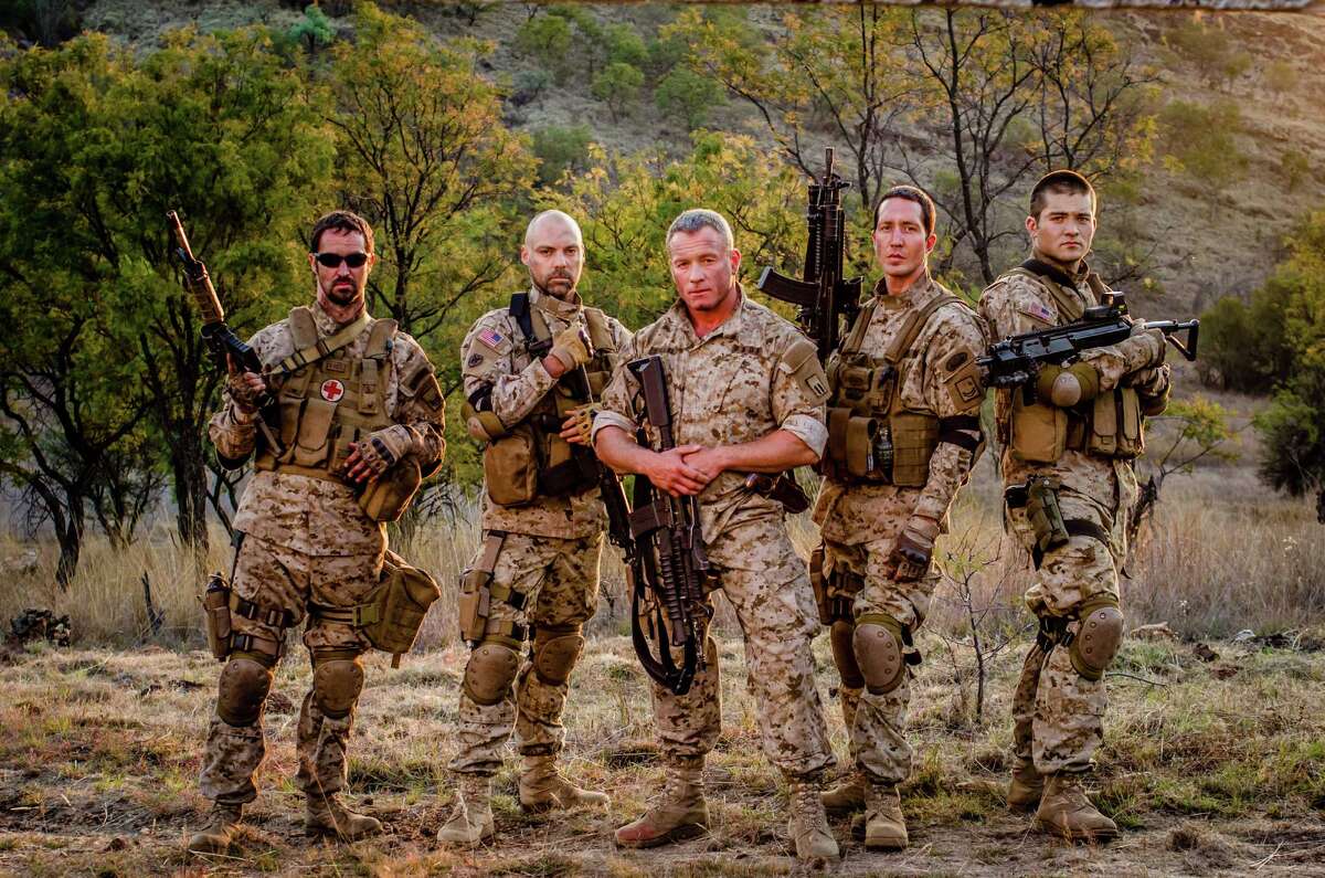 Manning 'Alien Outpost’ with Jabbar Raisani