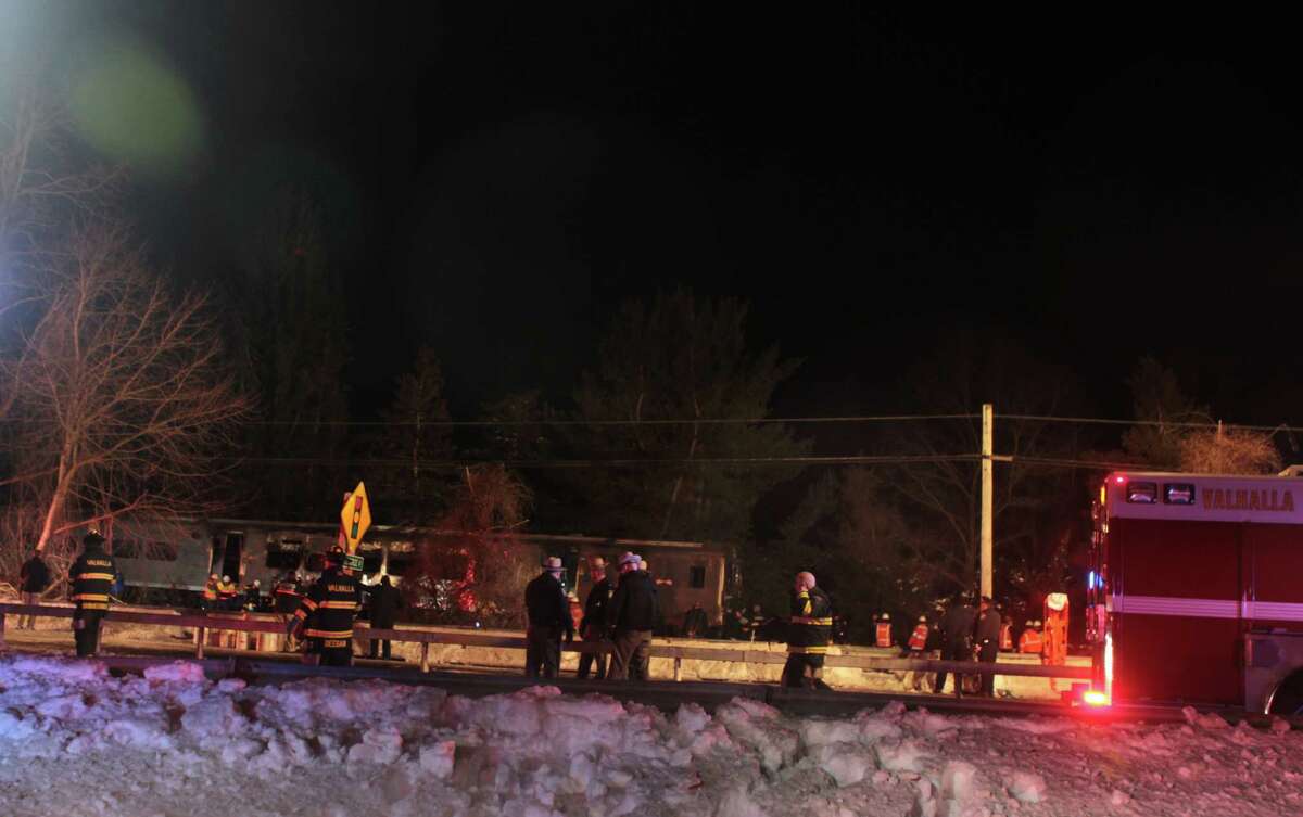 Report: Metro-North train slowed before fatal crash in Valhalla