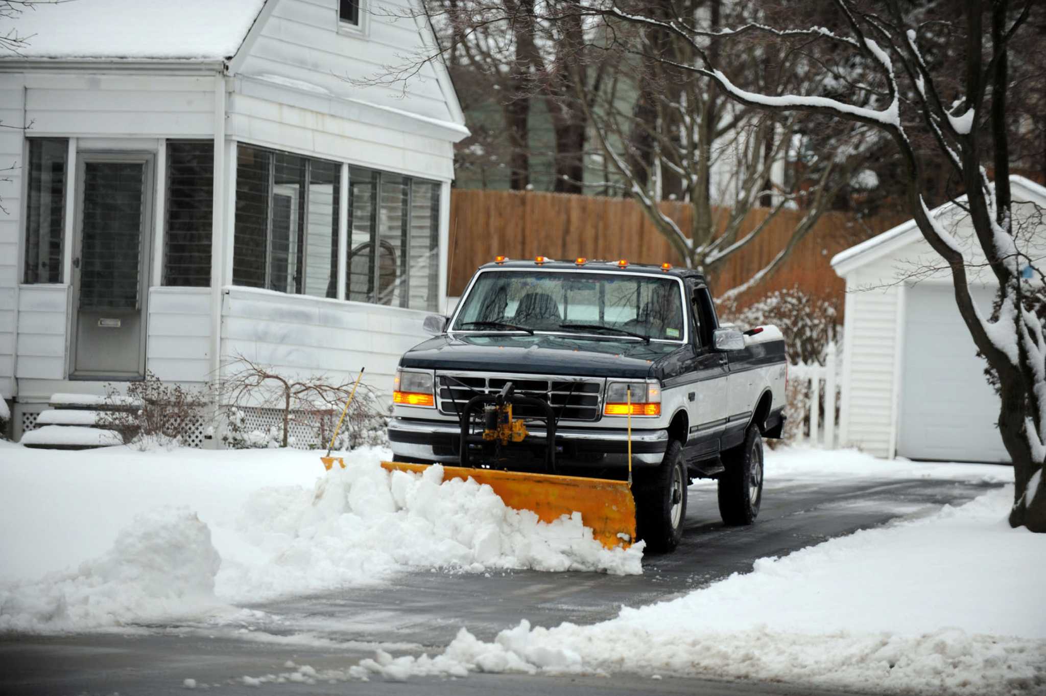 Snow jobs: How seniors can avoid winter weather scams