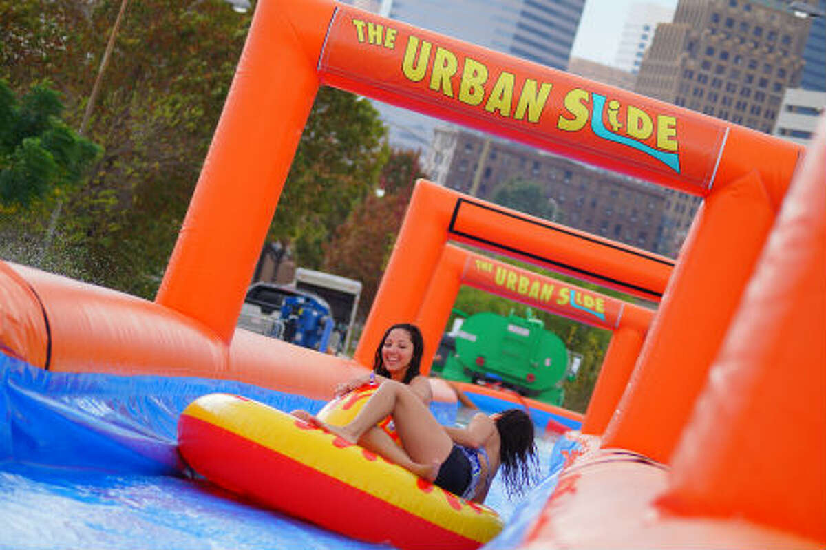 Thousand-foot slide coming to Houston in March
