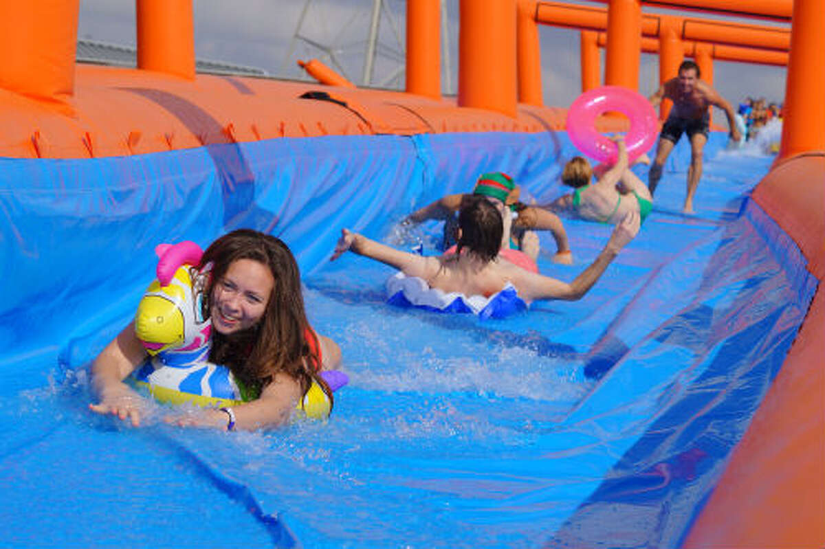 Thousand-foot slide coming to Houston in March