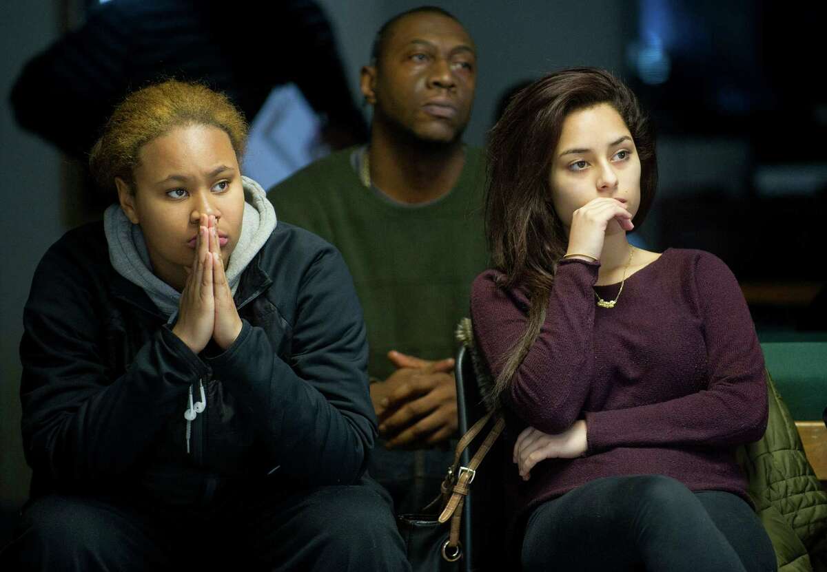 Recovering addicts tell Stamford students to avoid their mistakes