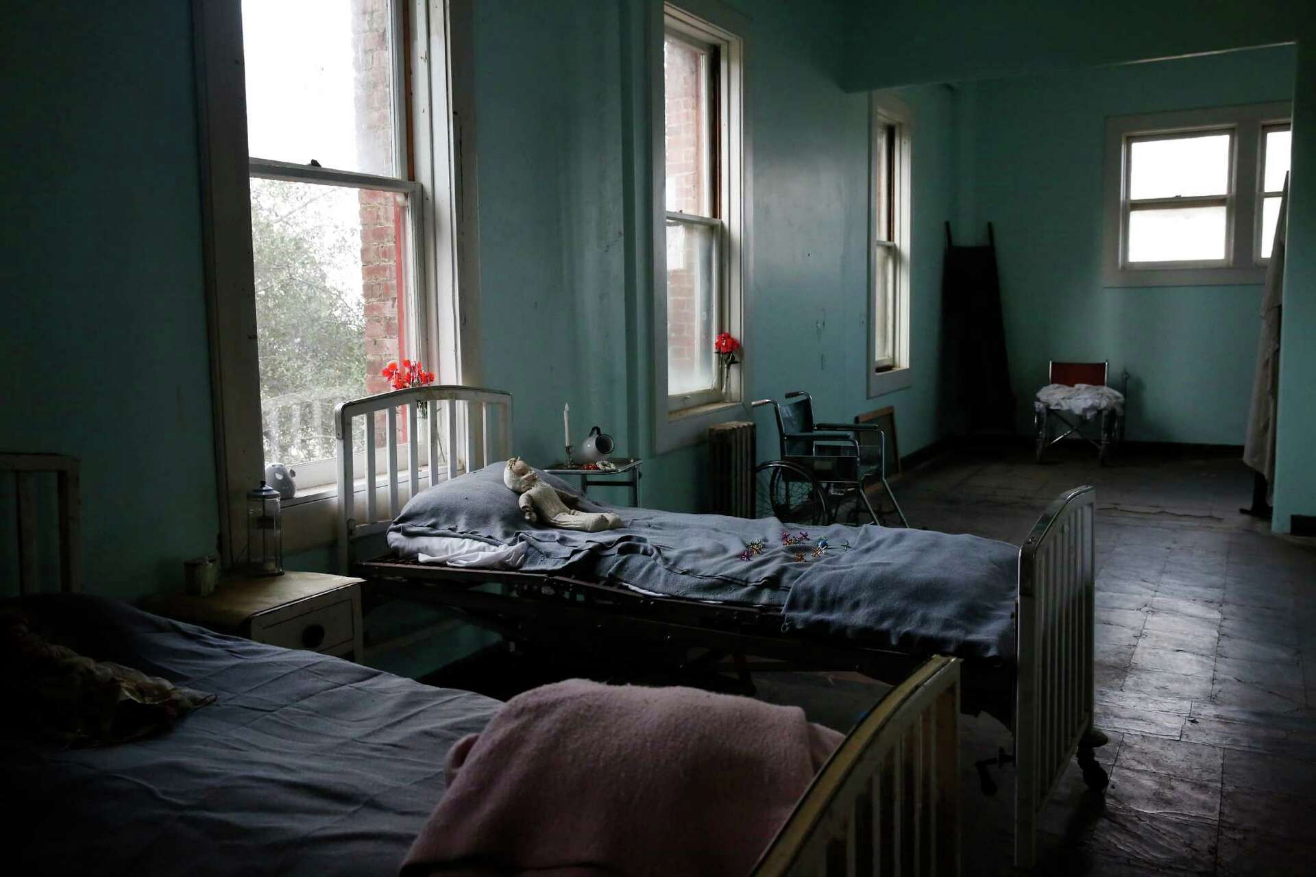 Amador County: Eerie Preston Castle poised for new life