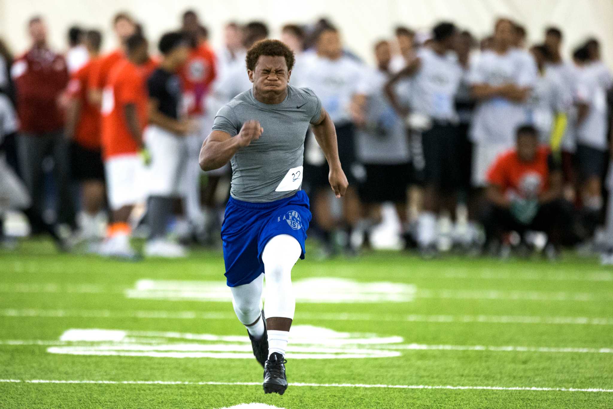 Greater Houston football showcase offers hope for recruits, coaches