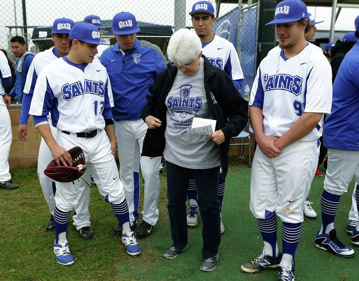 OLLU fans warm up to baseball on a cold opening day