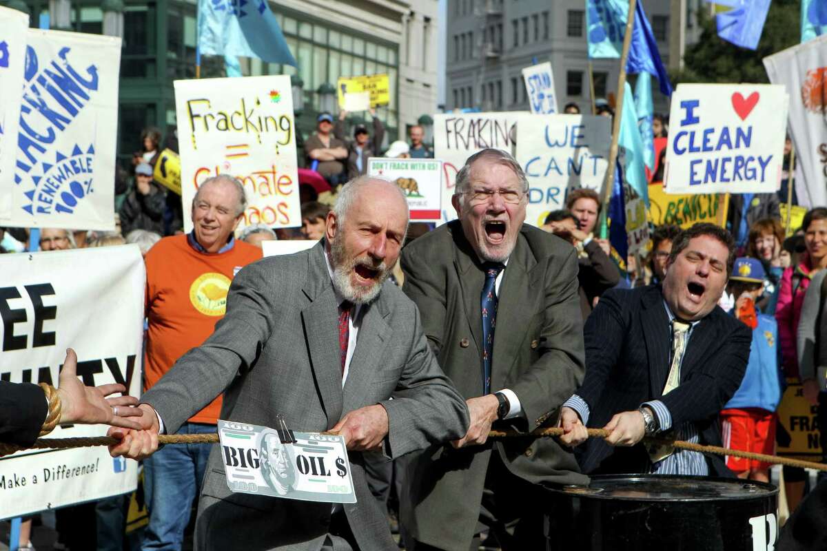 Protesters march in Oakland, push for Jerry Brown to ban fracking
