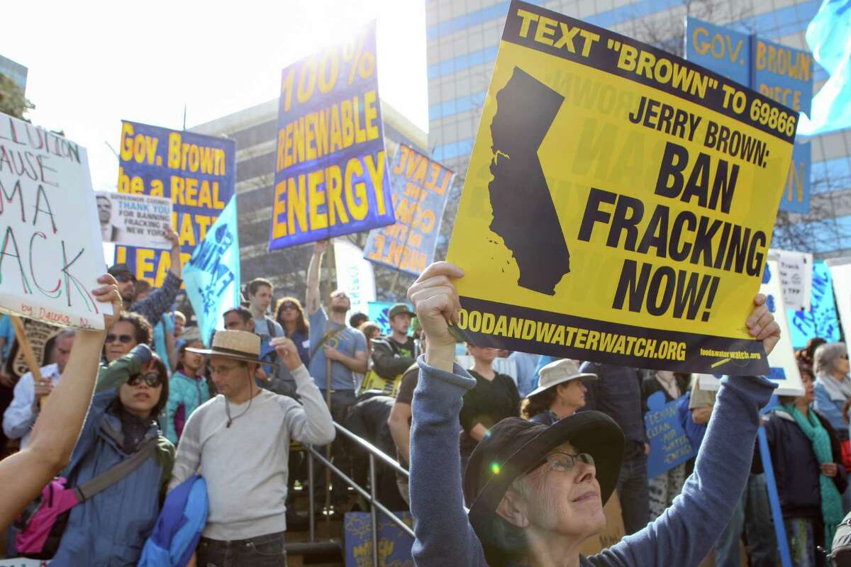 Protesters march in Oakland, push for Jerry Brown to ban fracking