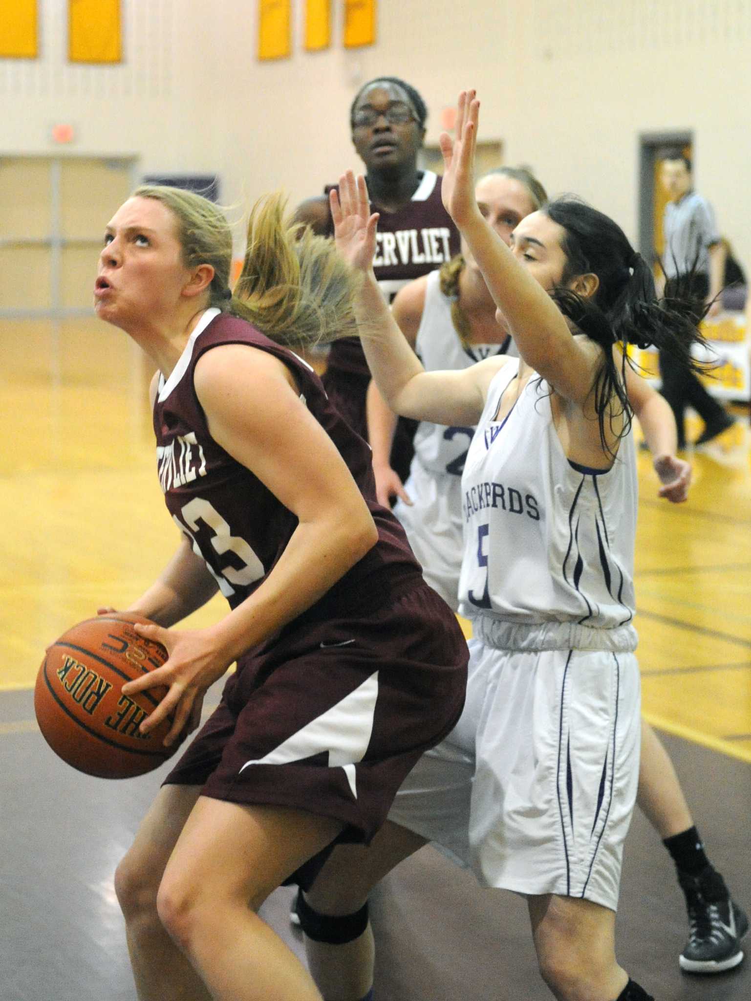 DeLoriea's rebounding taking Watervliet higher