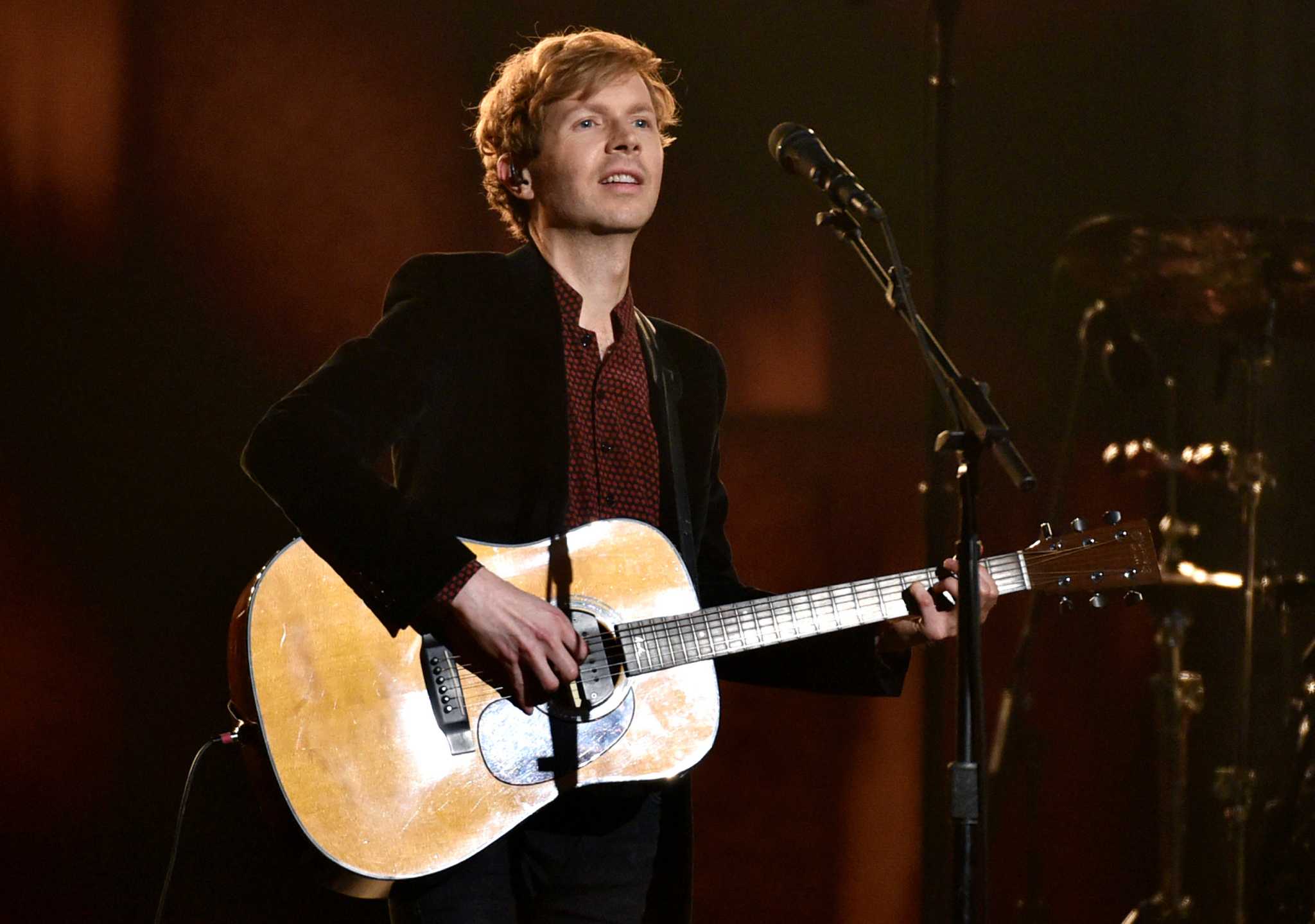 Beck shines brightest in showcase of alt-rock stars