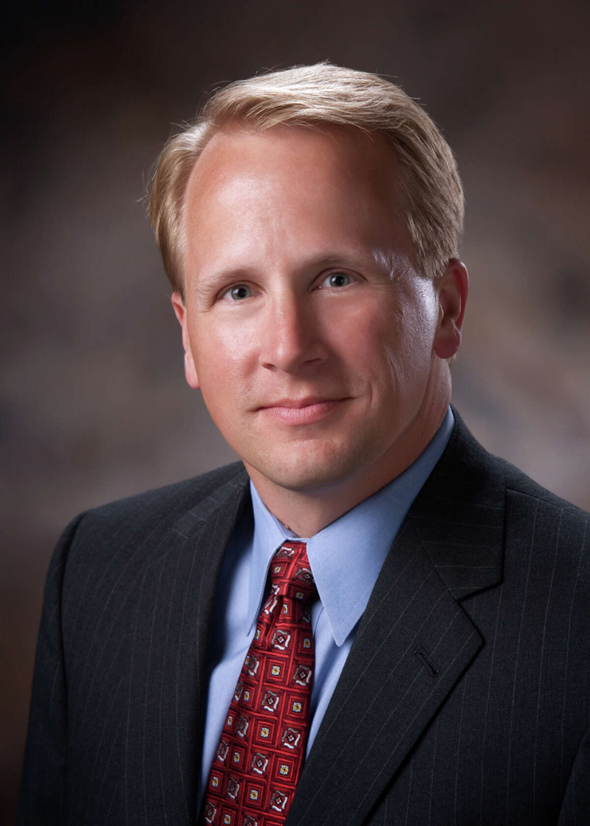 Economic summit to focus on challenges facing businesses