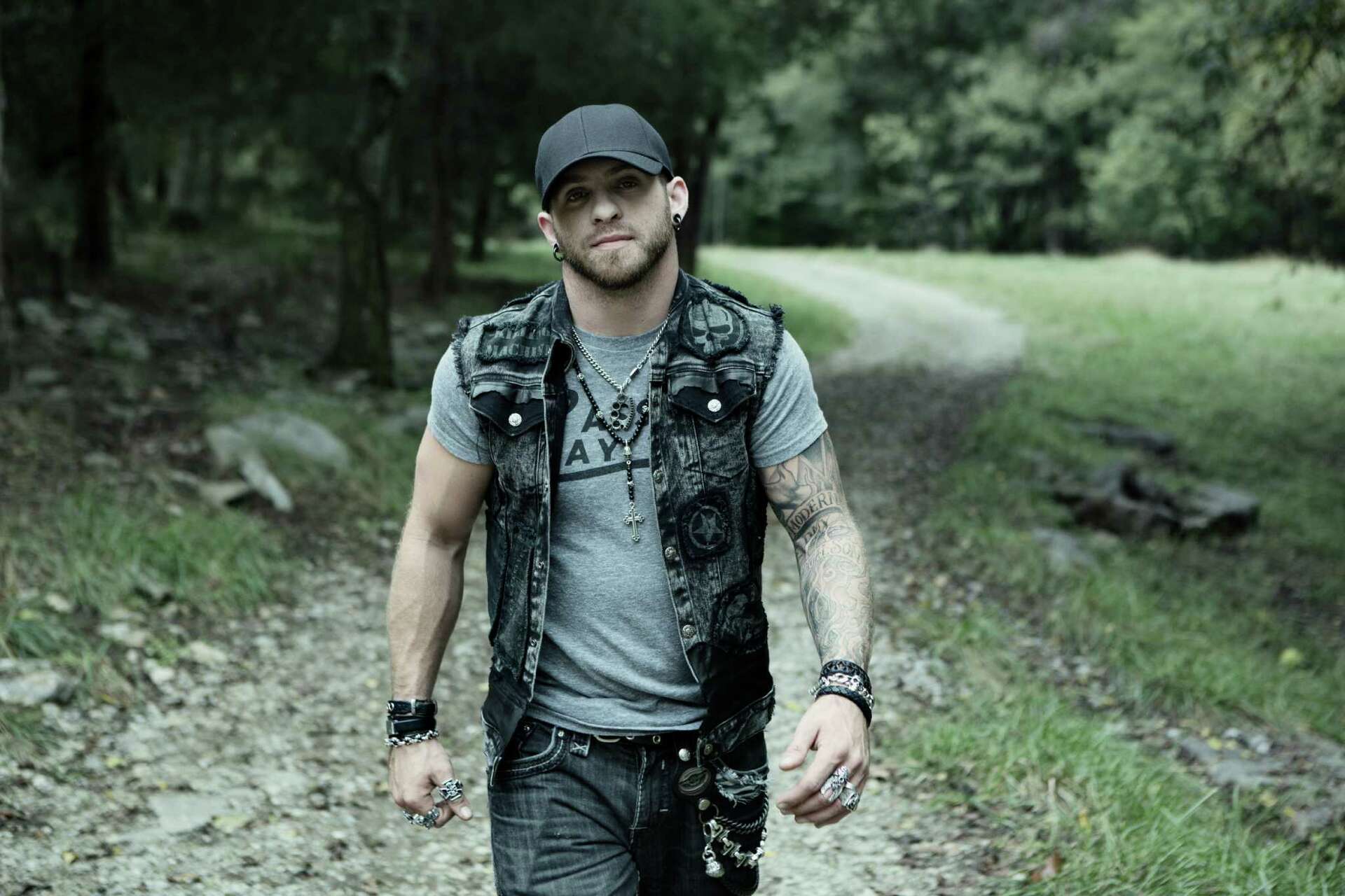 Brantley Gilbert a less traditional country rocker