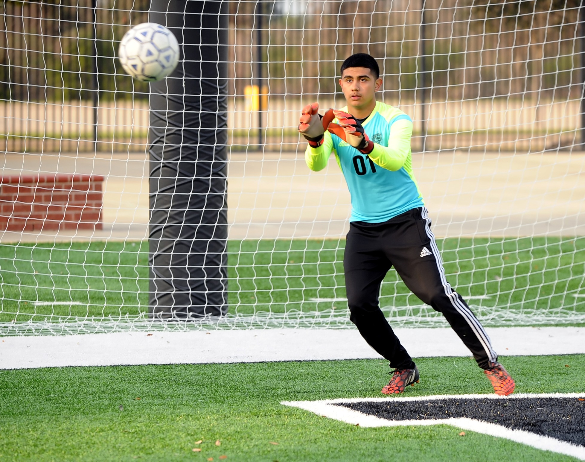 Cy Ridge hears nothing about rebuilding, instead contending