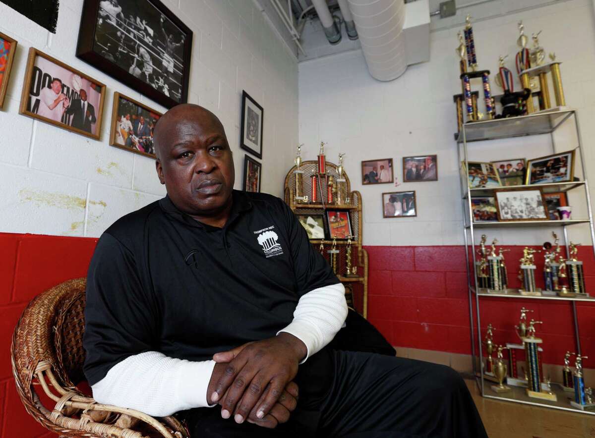 Douglas reflects on upset of Tyson