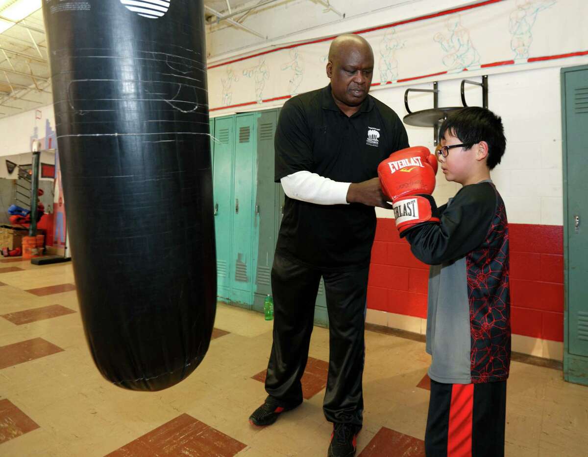 Douglas reflects on upset of Tyson