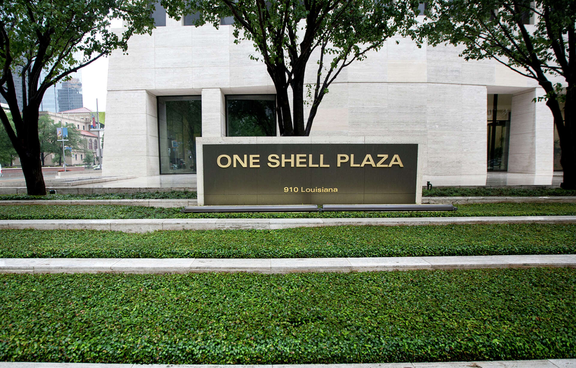 NRG to consolidate at One Shell Plaza in major downtown sublease deal