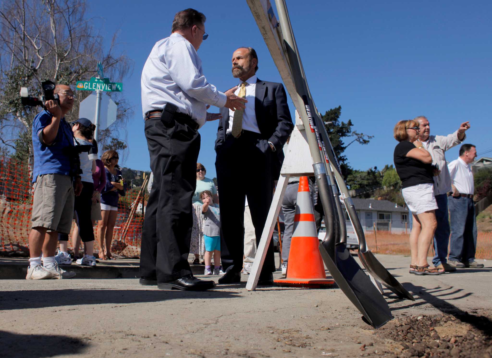 Lawmakers press for tighter leash on CPUC