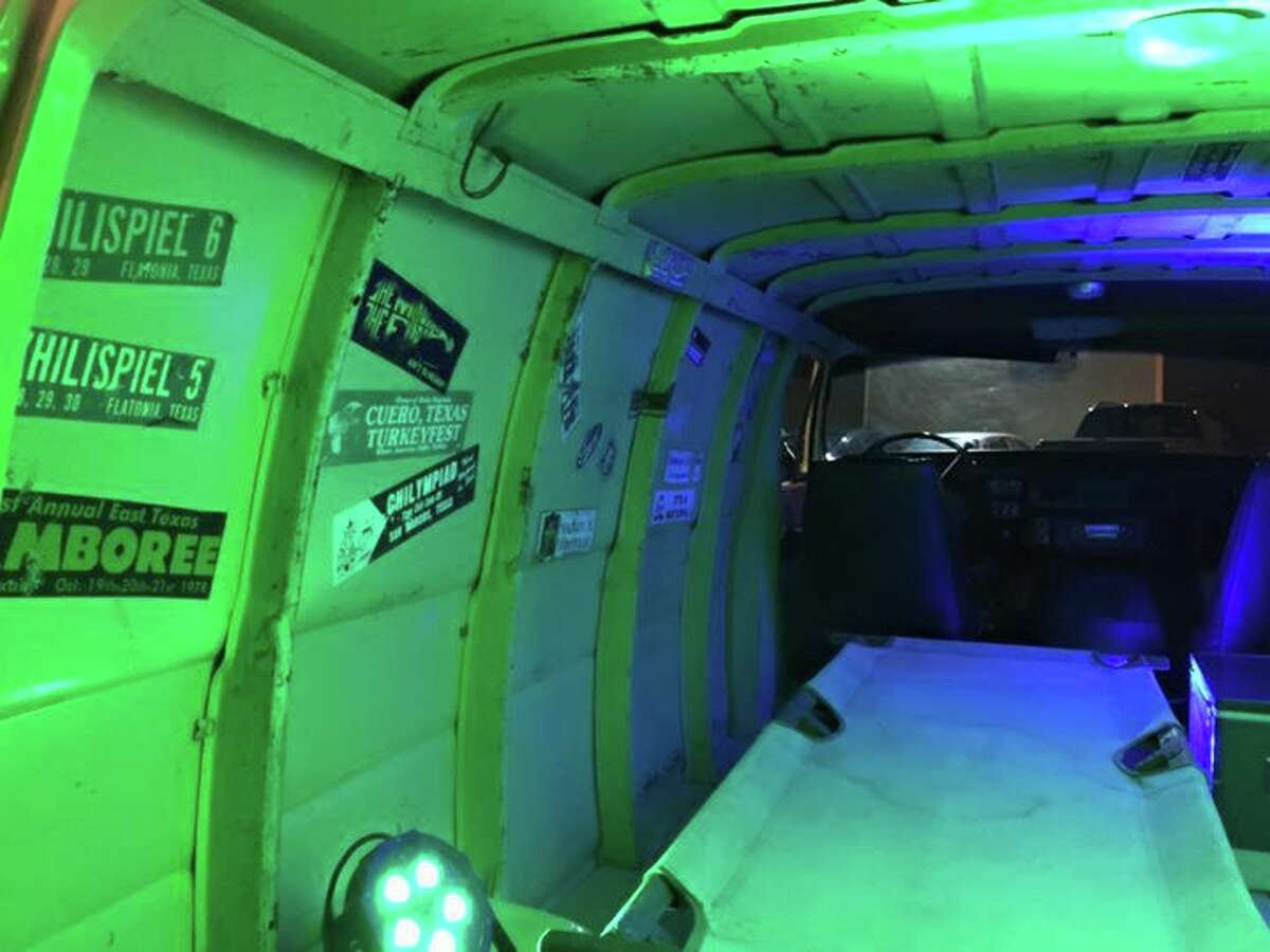 The story of the van that took George Strait to country stardom