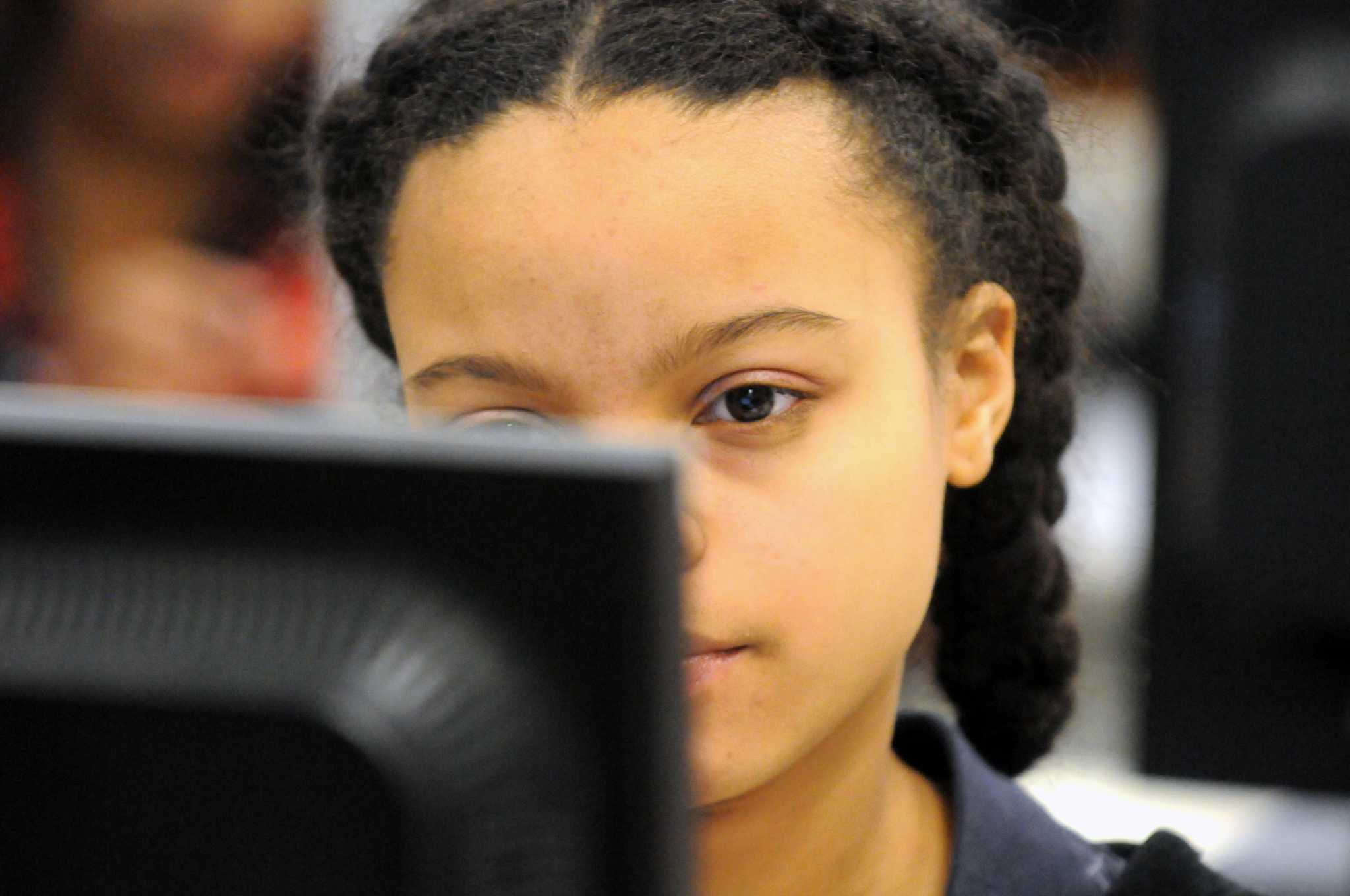 Lack of internet, computers challenges poor, rural students