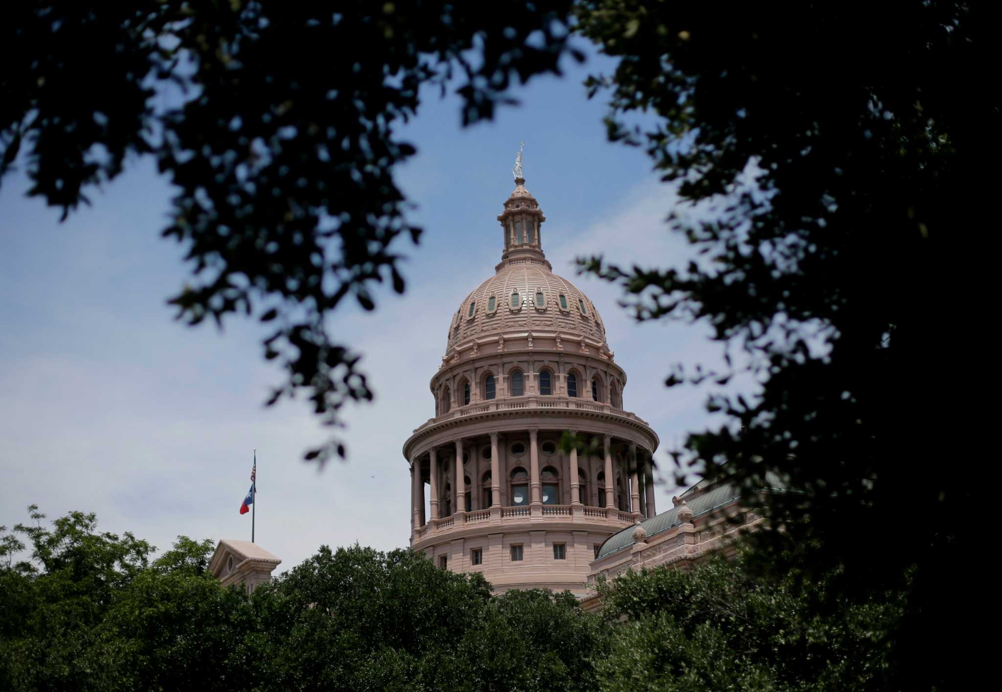 'It's no different than the flu': Texas nightclub owners organize ...