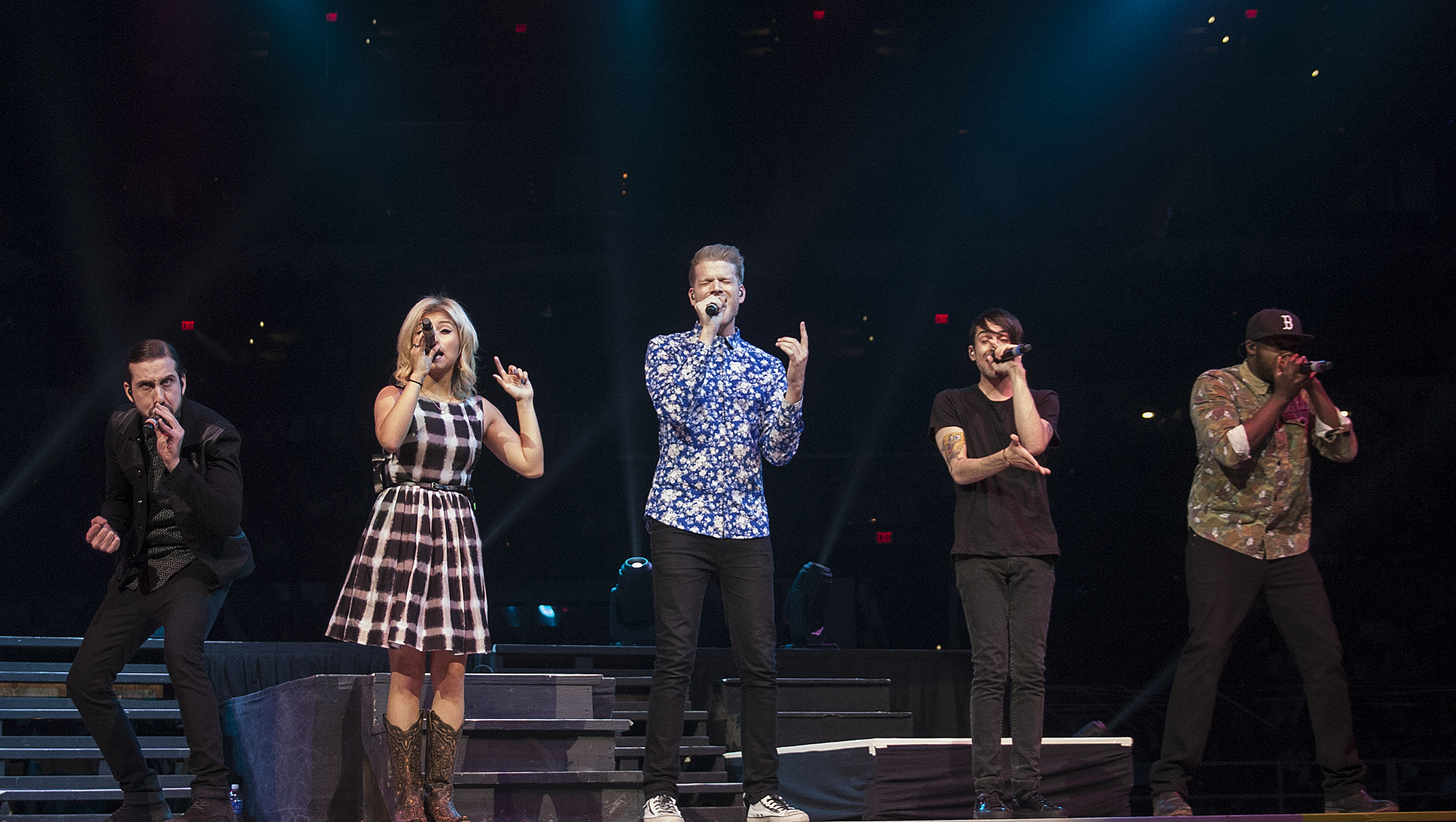 Review: Pentatonix gets crowd screaming at rodeo