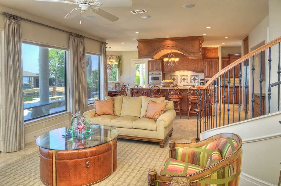 The 5 best new Houston-area house listings - Houston Chronicle