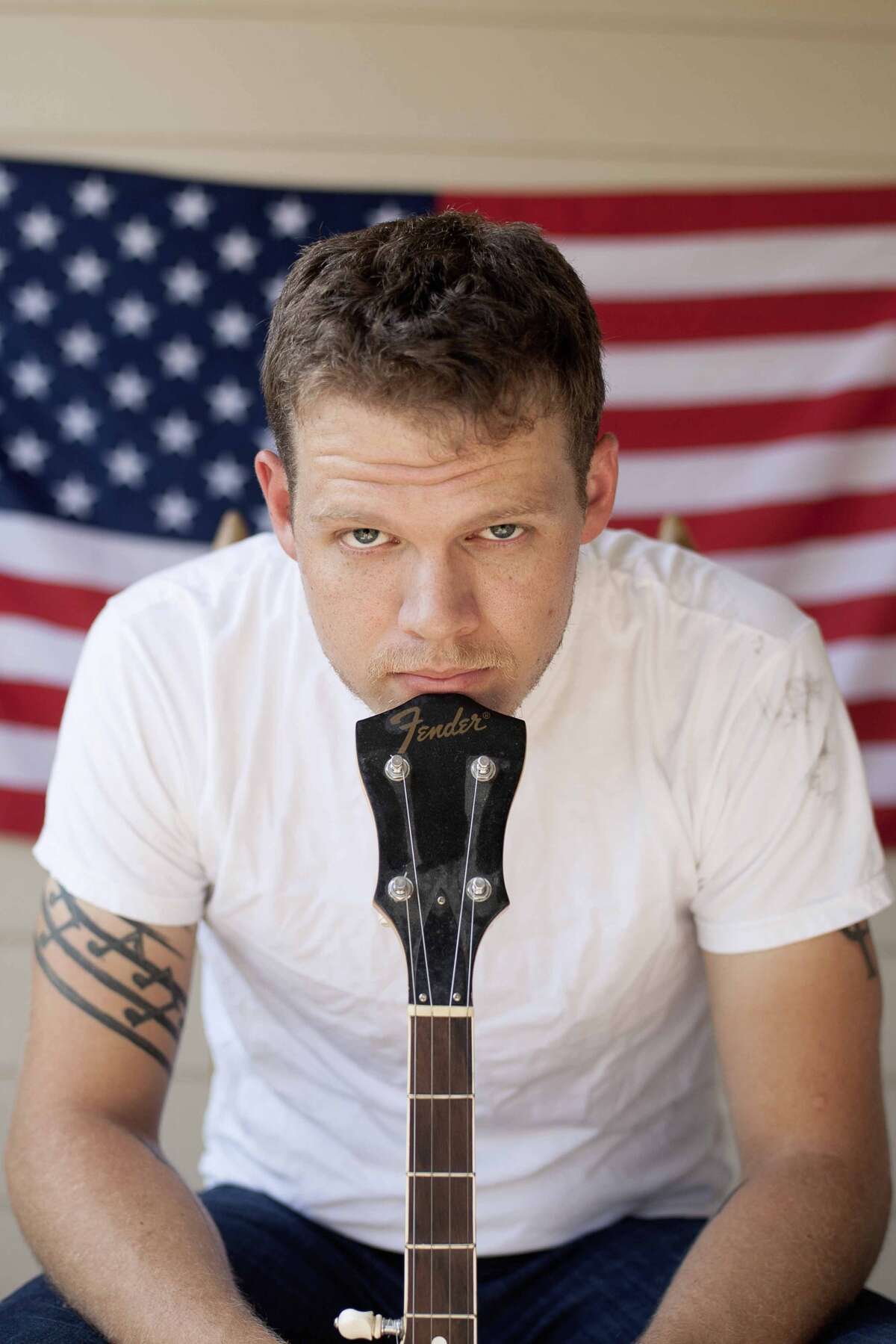 Country music purists flock to RodeoHouston's 'Hideout' tent