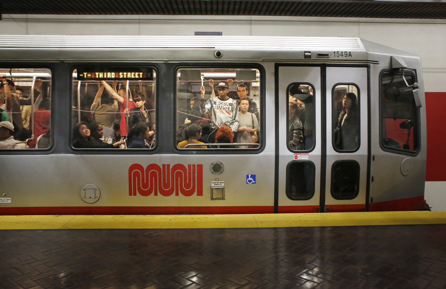 Man pushed into Muni train in fight at Civic Center