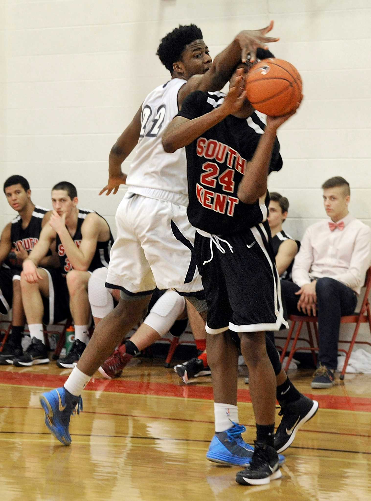 Brian Koonz: Norwalk's Enoch growing into UConn role at St. Thomas More