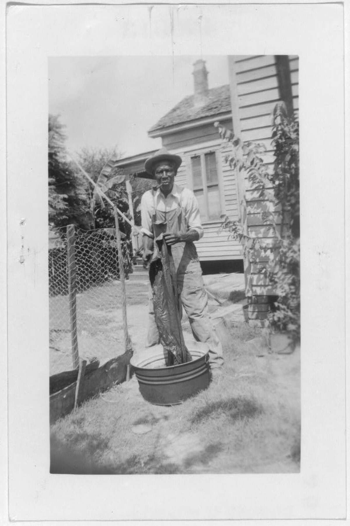 Historical photos show faces of former slaves living in San Antonio