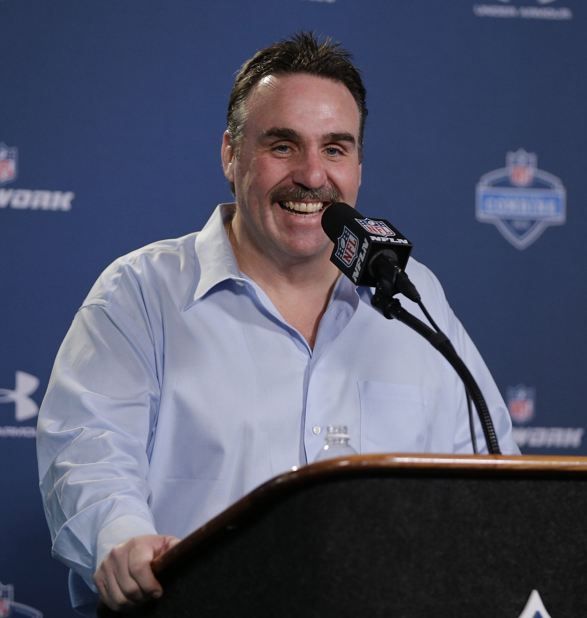 49ers coach Jim Tomsula rebounds from awkward interlude