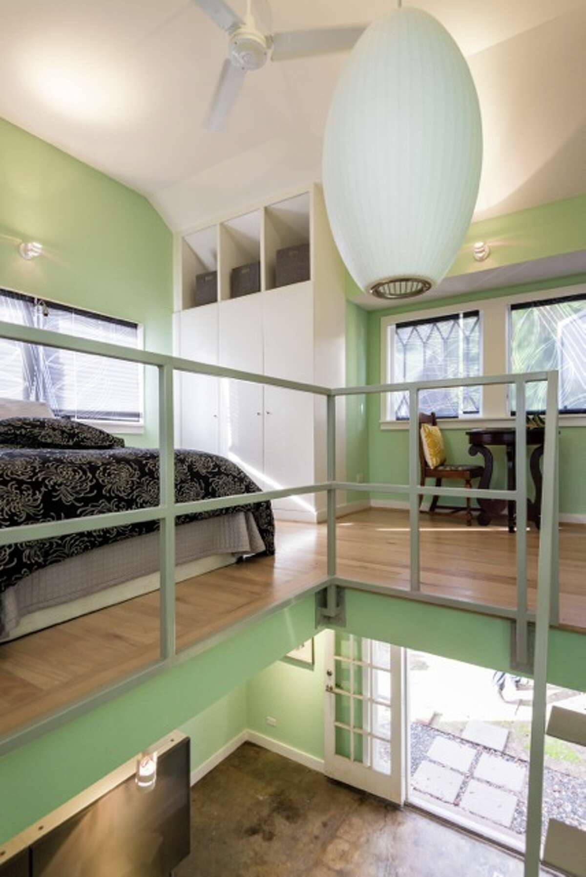 Green builder aims to transform Houston housing with kit homes