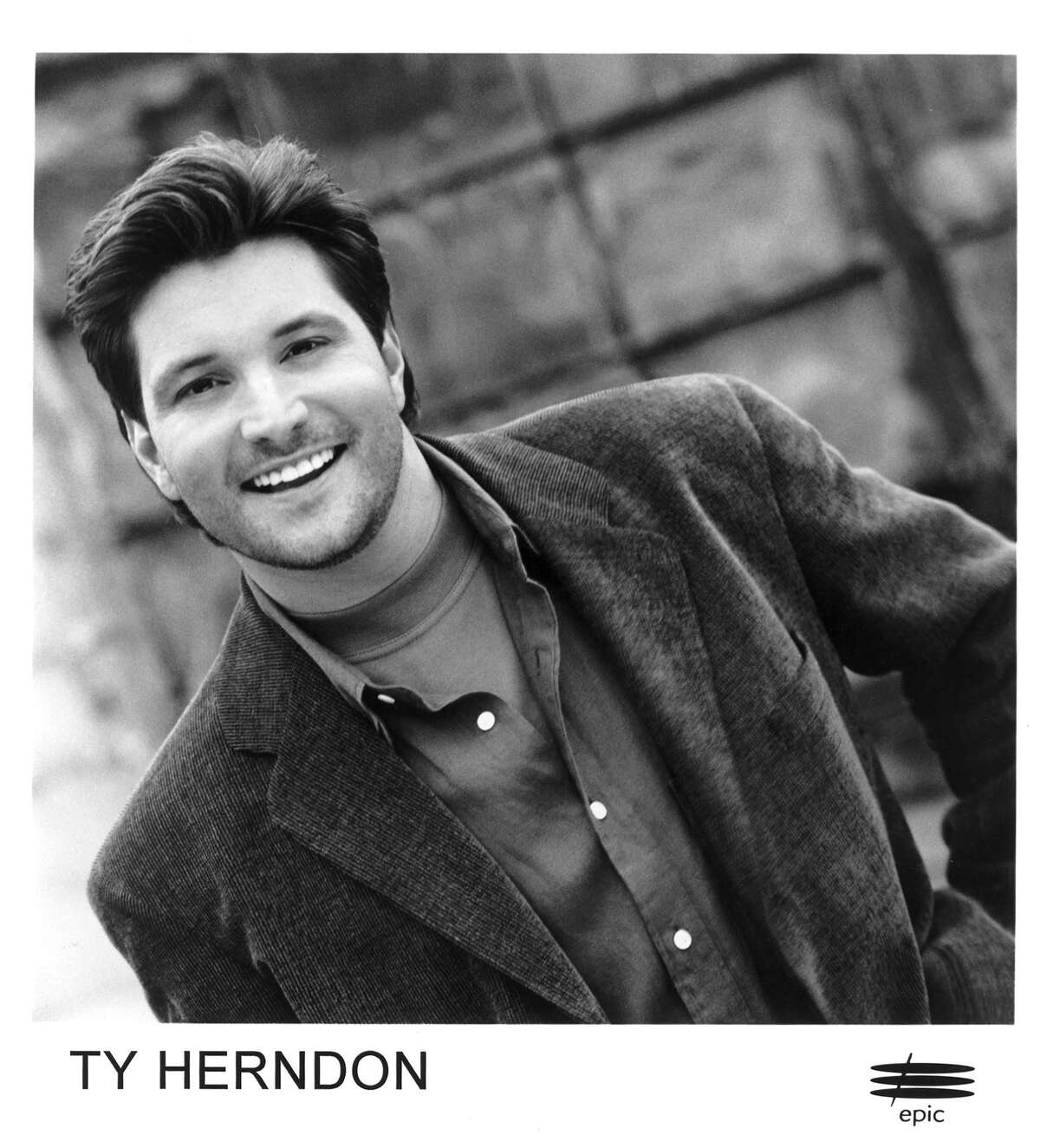 Gay Country Star Headlines Houston Human Rights Campaign Gala