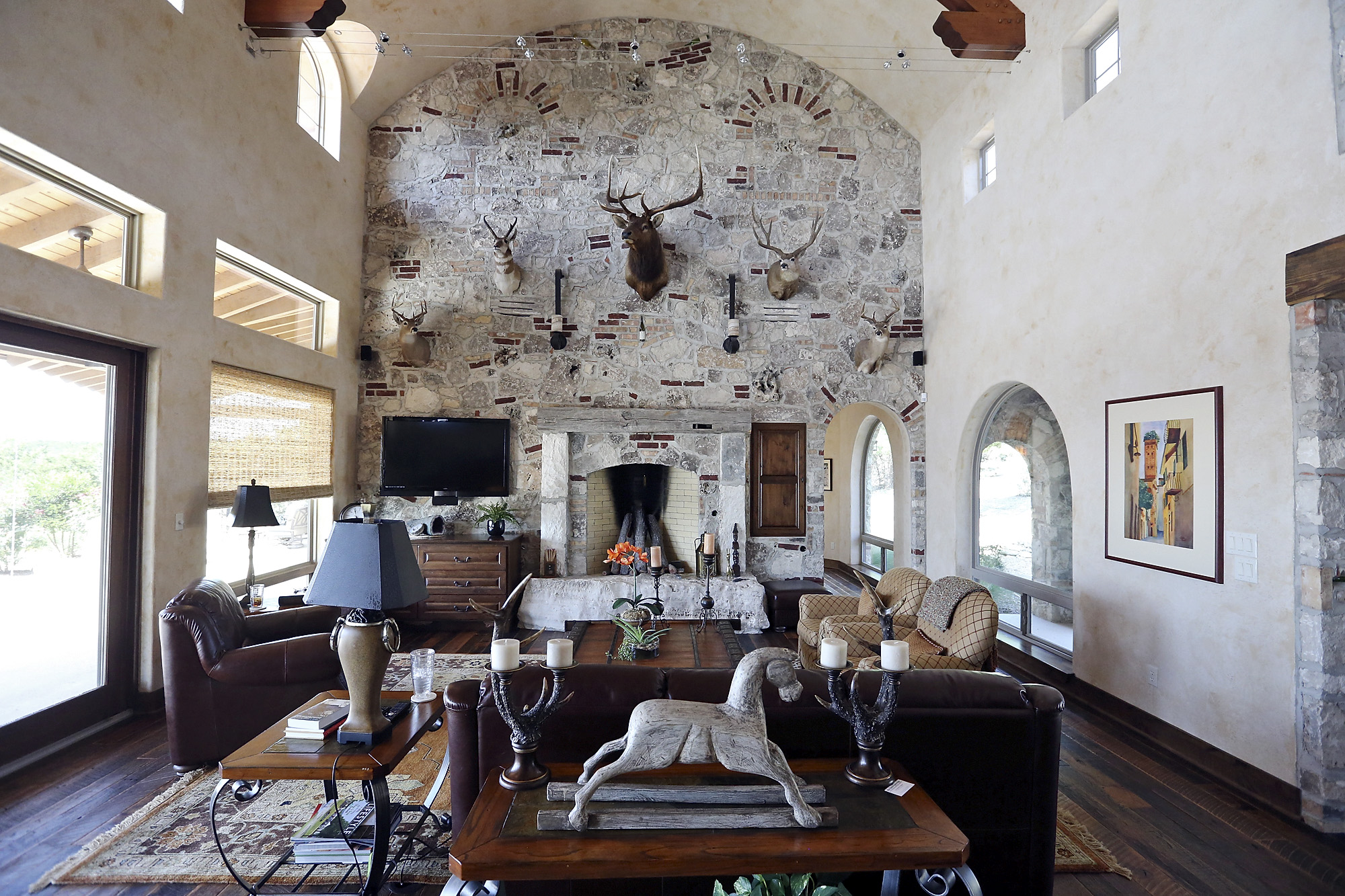 Spaces: Don and Donna Grogg