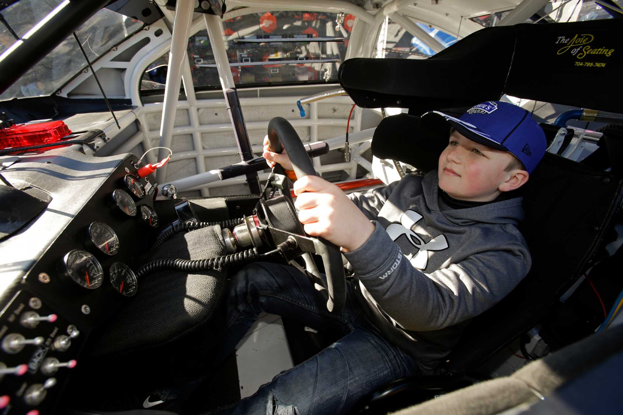 NASCAR effort focuses on math, science for kids