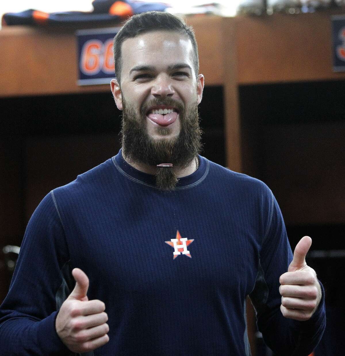 Now a world champ, Astros' Dallas Keuchel will shave beard, but when?