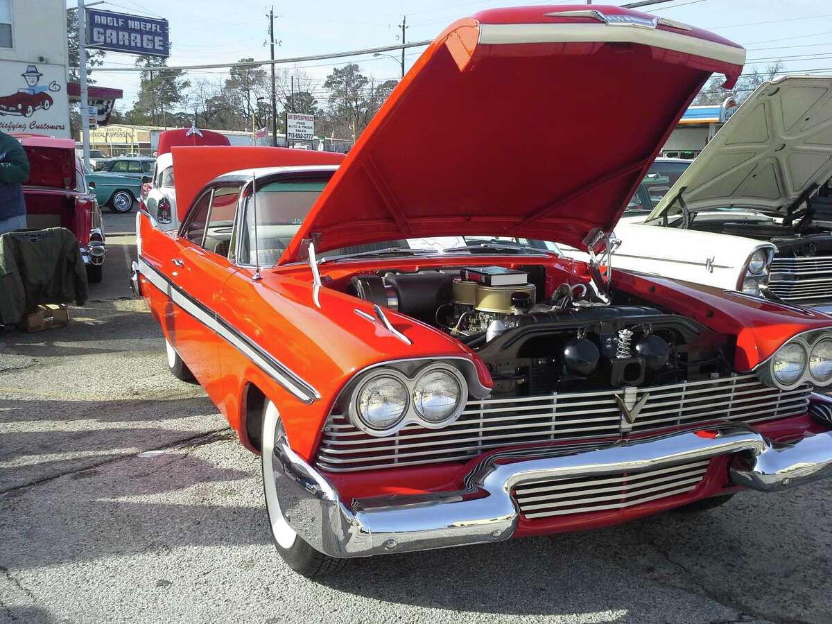 Car show includes parade from the past