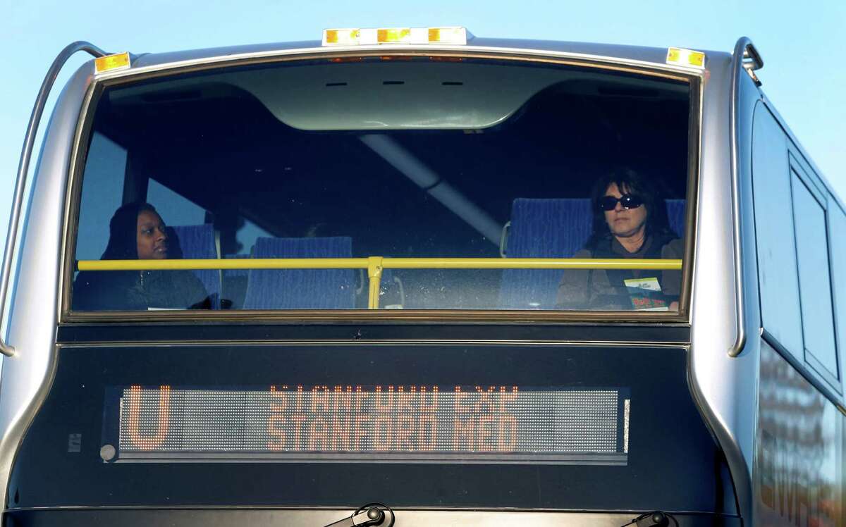 Double-decker bus gives Stanford commuters a fresh perspective