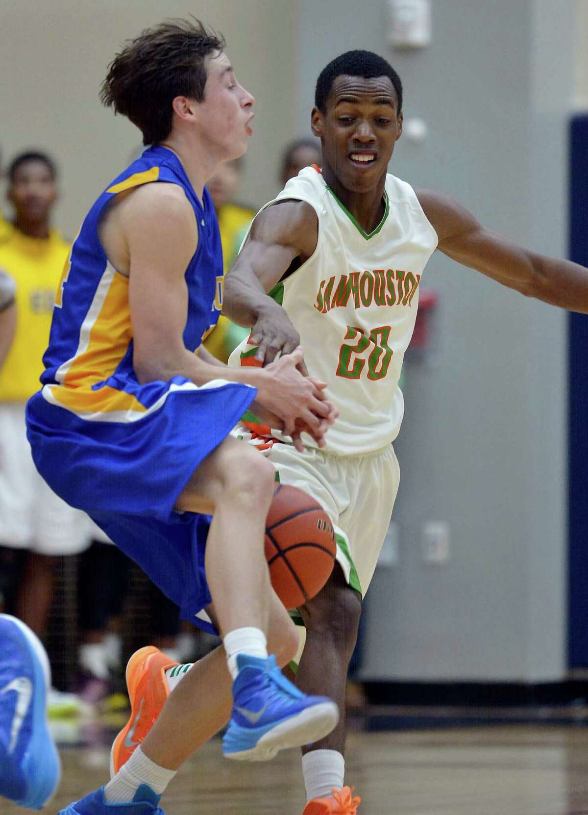 Sam Houston, Warren advance
