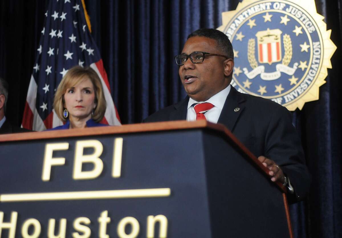 Sketch released of suspected gunman in guard's death