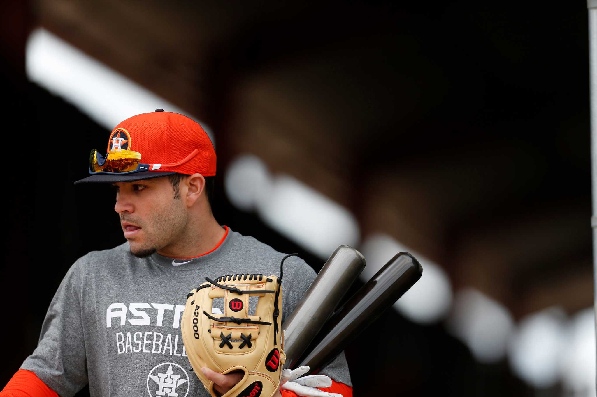 Altuve not focused on repeat performance as batting champ