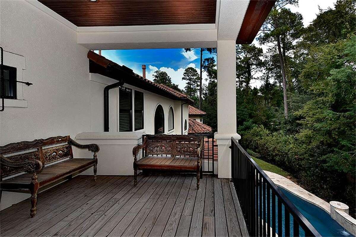 The 5 best new home listings in The Woodlands