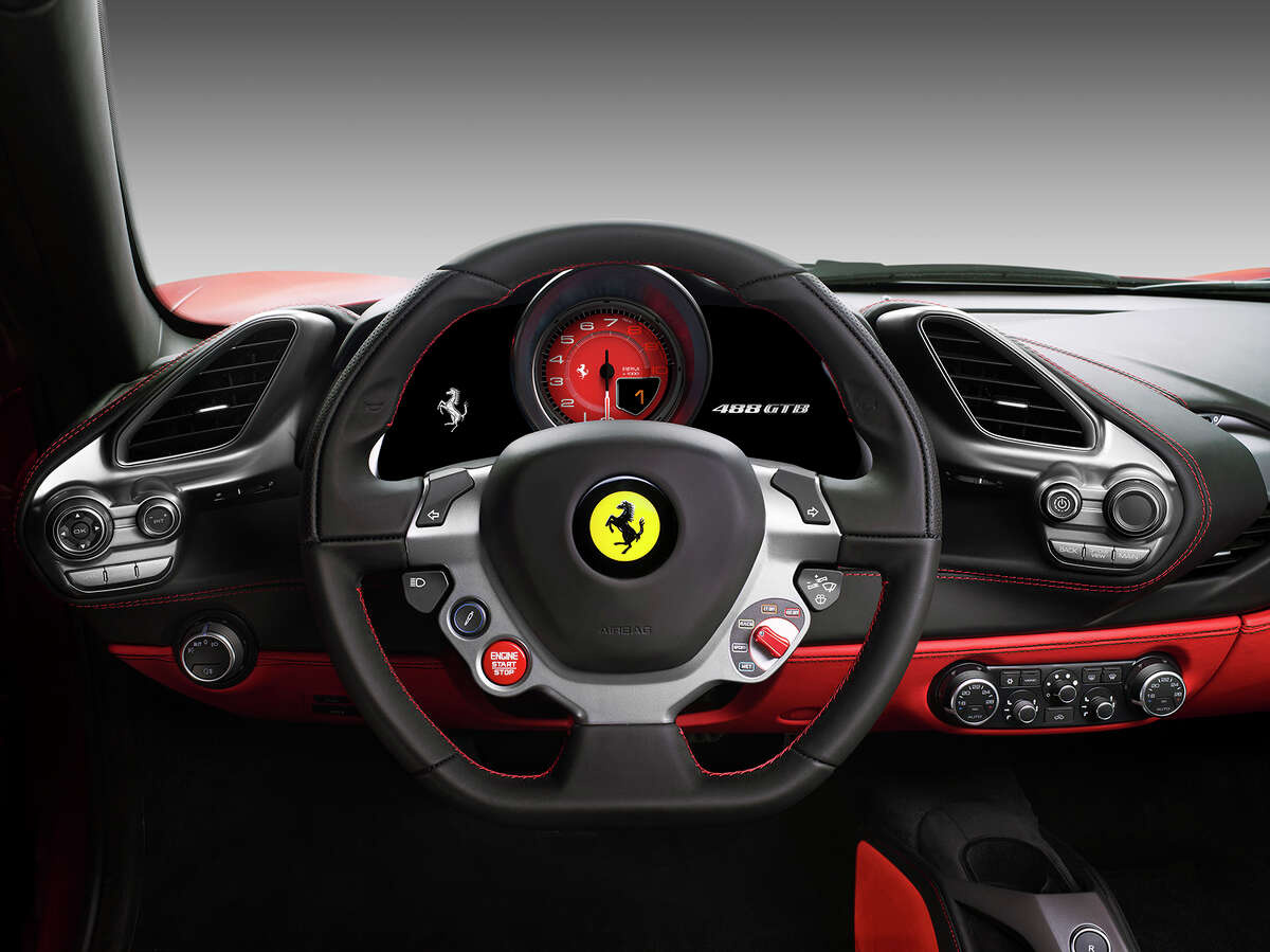 Car and Driver: 2016 Ferrari 488GTB revealed!